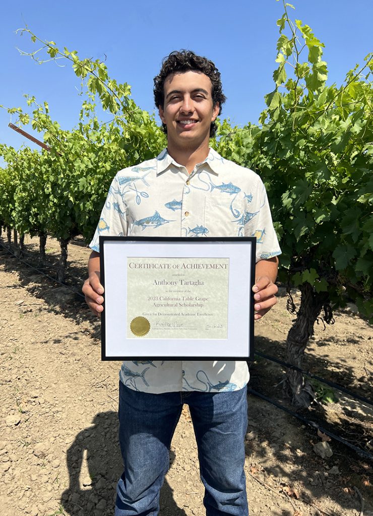 Prior Year Scholarship Recipients | Grapes from California
